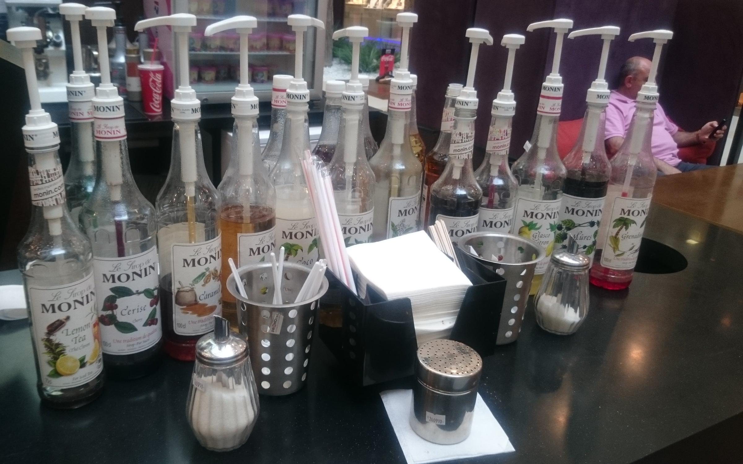 Donutto, пончиковая на метро Пражская в Москве 🍴 отзывы, адрес и как ...